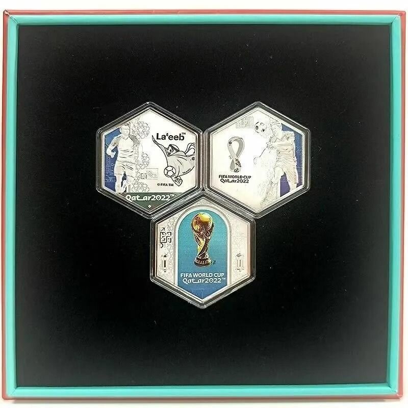 Памятные монеты Катара посвященные чемпионату мира по футболу 2022 года набор из 3 штук