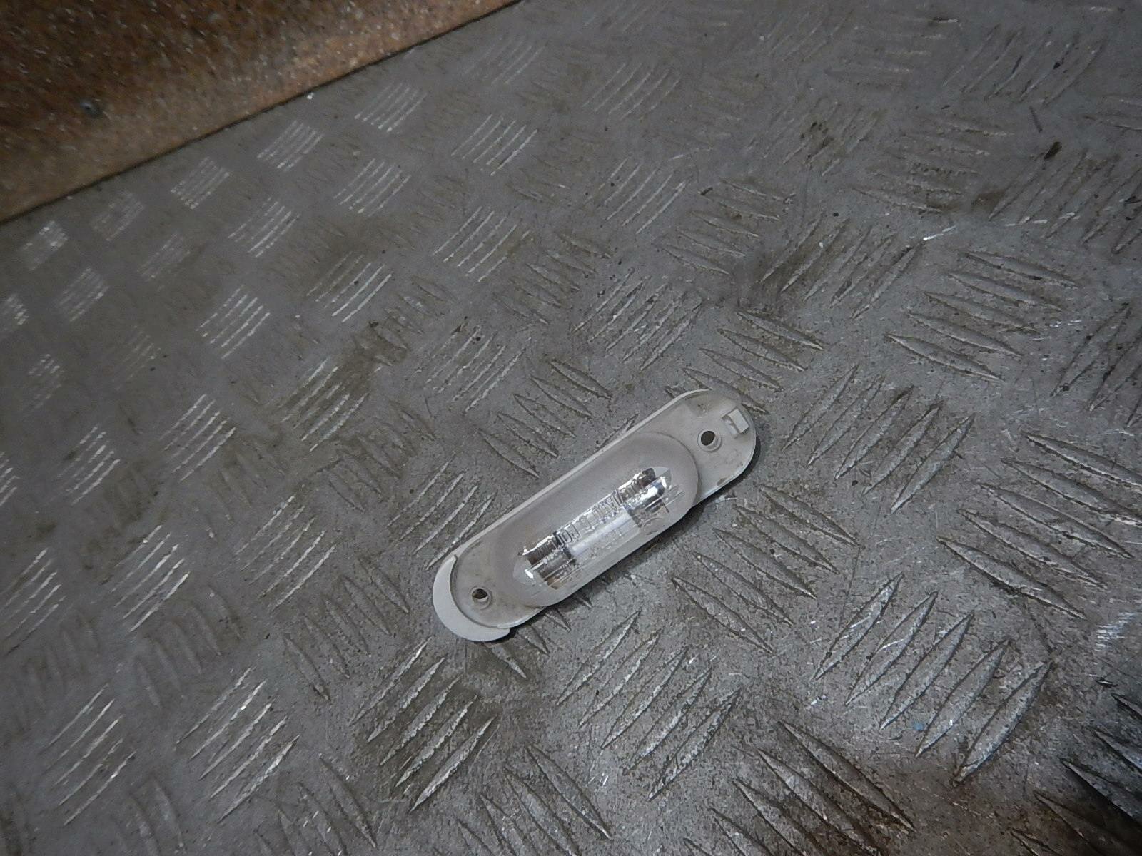 Б/У Фонарь подсветки номера, ВАЗ (VAZ)-LADA NIVA LEGEND (4X4) LADA NIVA LEGEND (4x4) Без видимых повреждений. 468096 LAD...