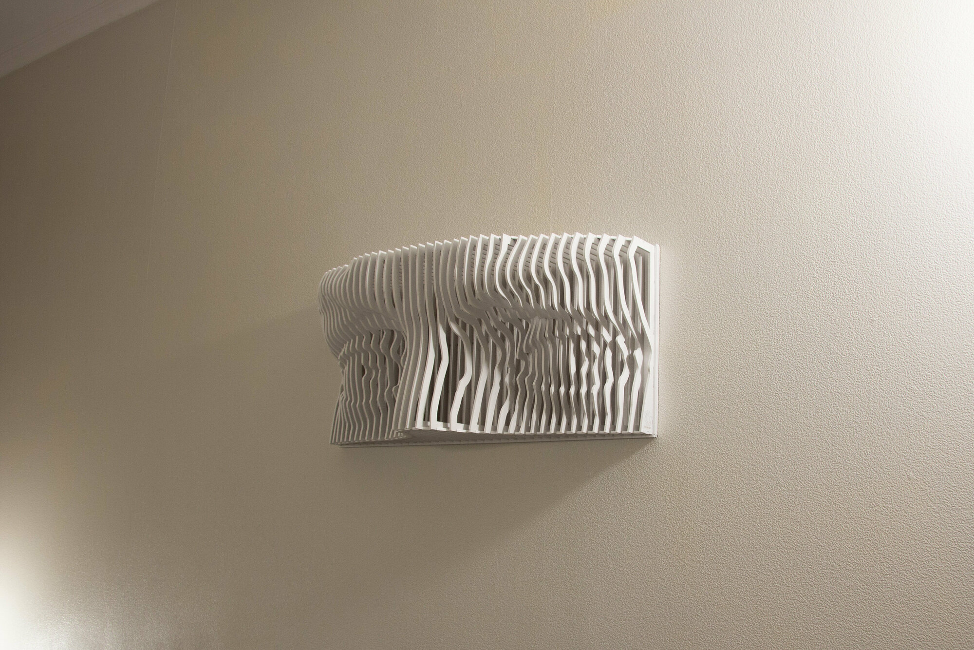 Настенный декор "Давид" M белый