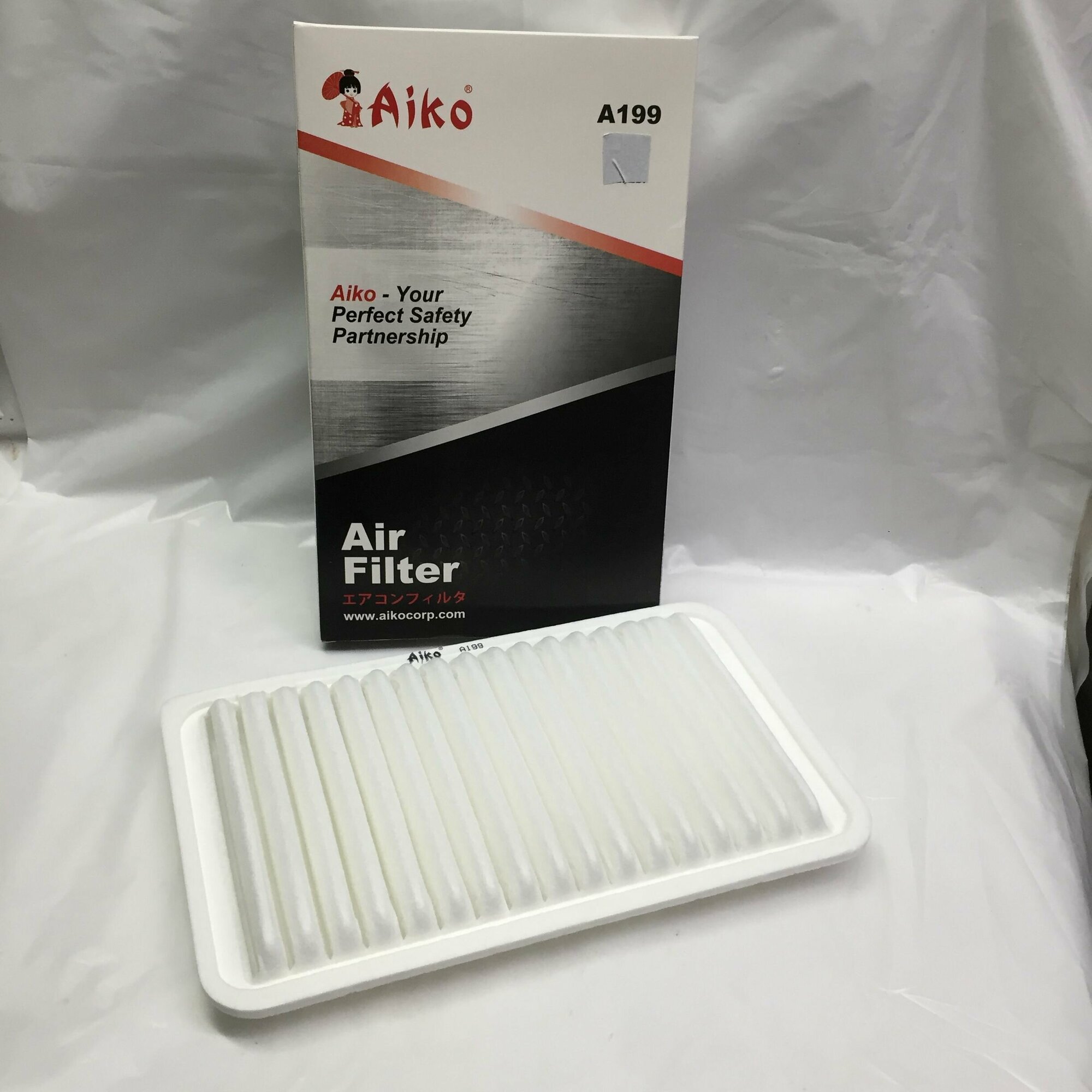 Фильтр воздушный AIKO A199 RX300 Camry 2001-2009 OEM 1780120040