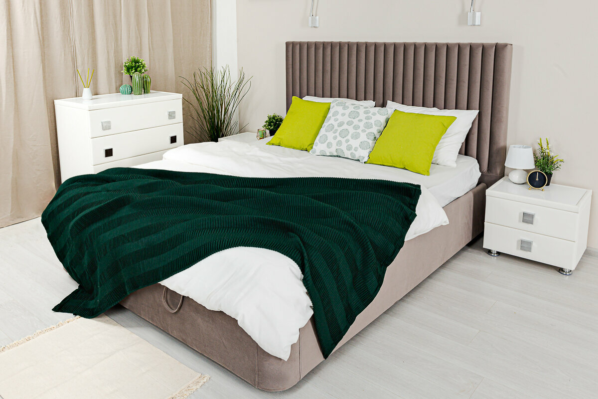 Двуспальная кровать 160х200, "Betta mini" с мягким изголовьем для дома, для спальни, ортопедическое основание. Велюр Бежевый (без подъёмного механизма) Teddy 007