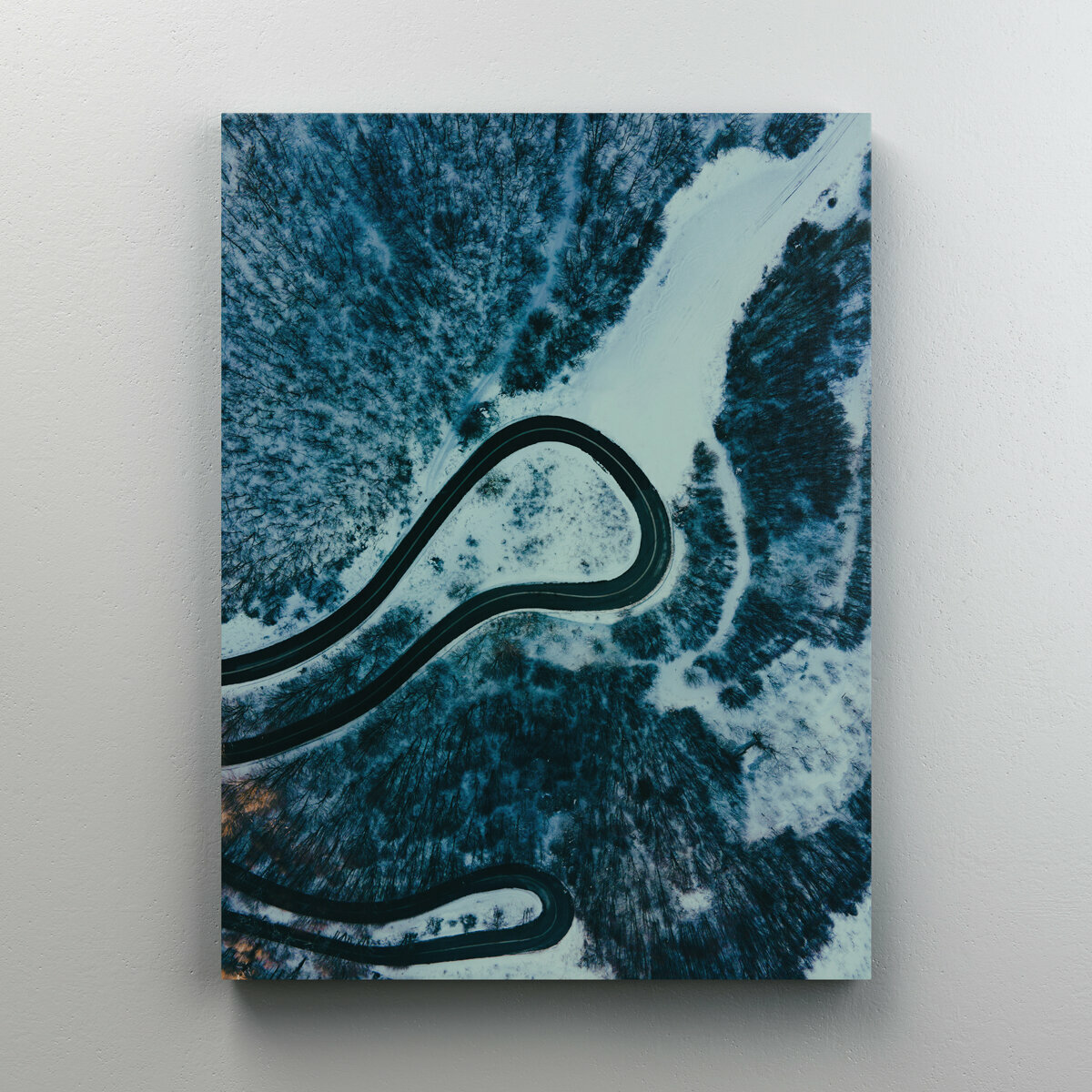 Интерьерная картина на холсте "Серпантин в горах" размер 45x60 см