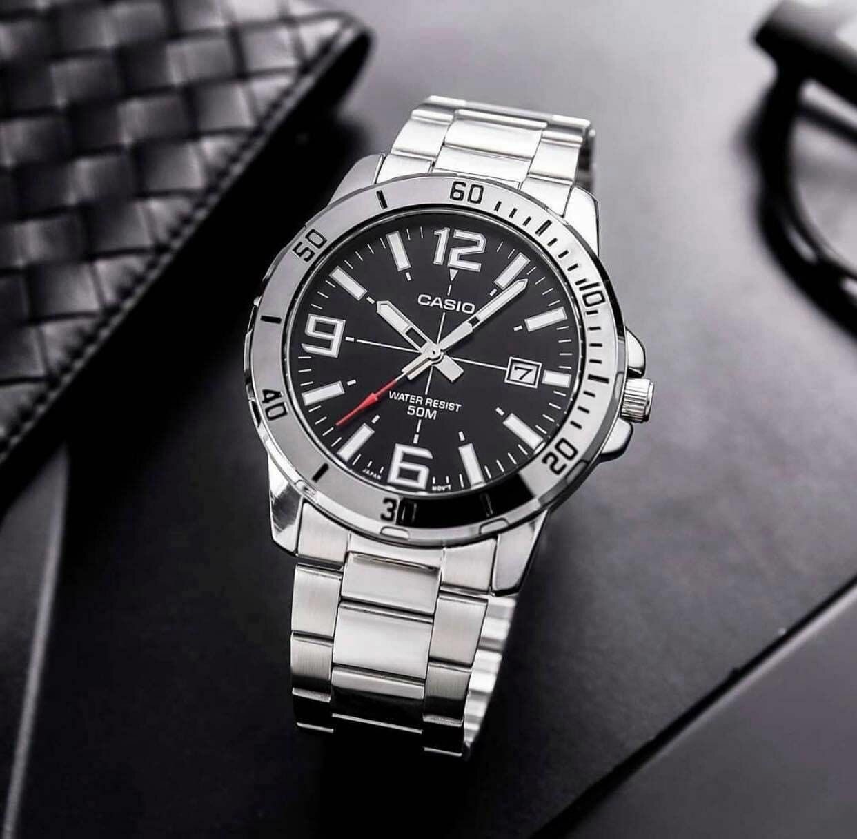 Наручные часы CASIO, черный, серебряный — фото 1