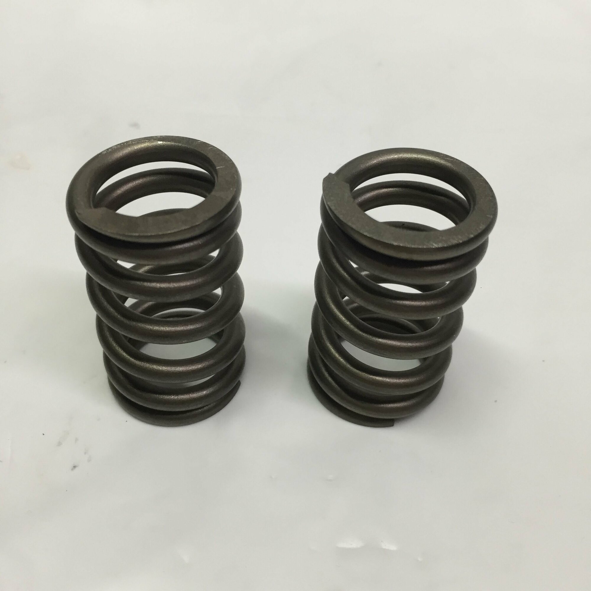 Пружина крепления приемной трубы RENAULT 8200235963 Duster 2012, Logan 2шт.