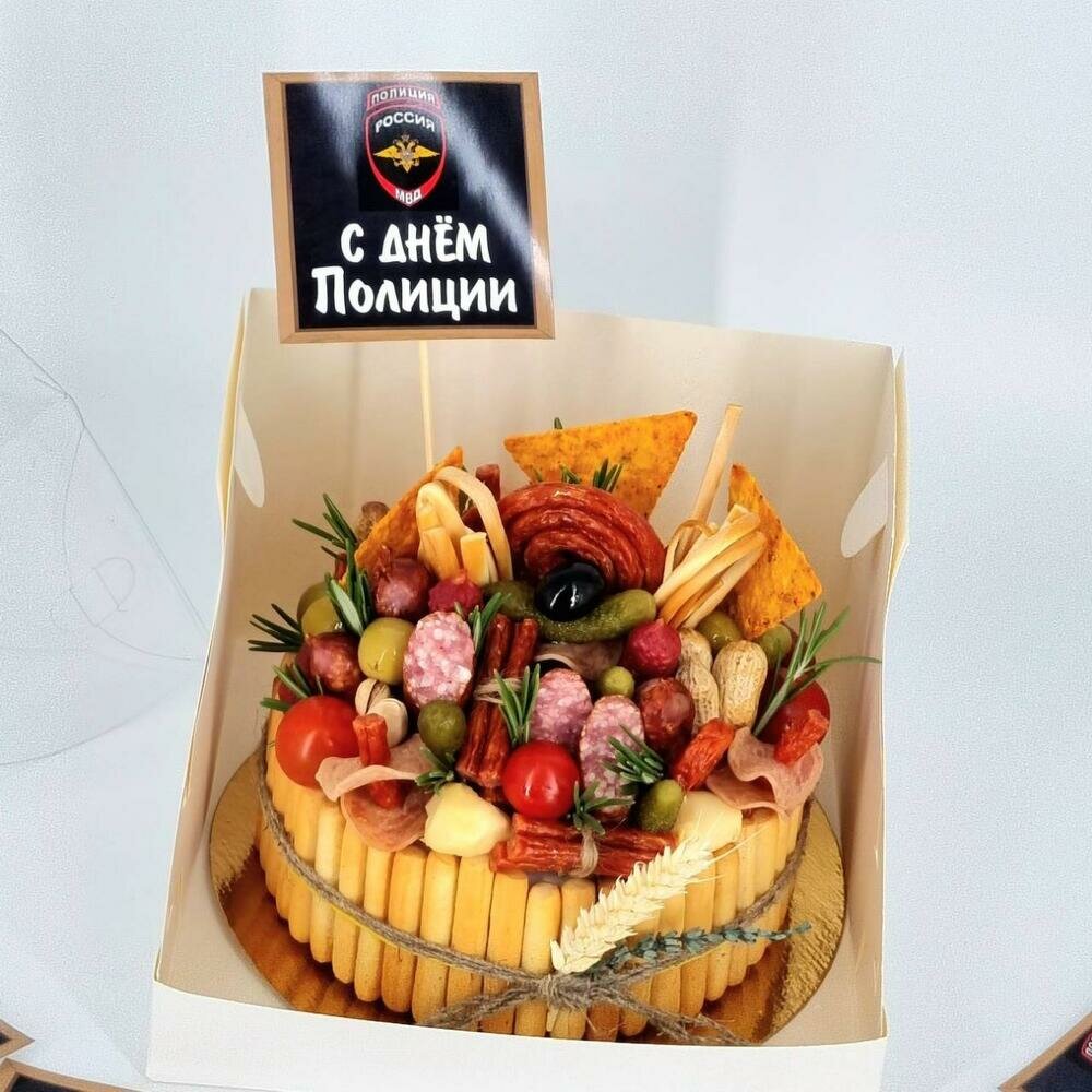 "Колбасный Бенто-торт с закусками" на День полиции