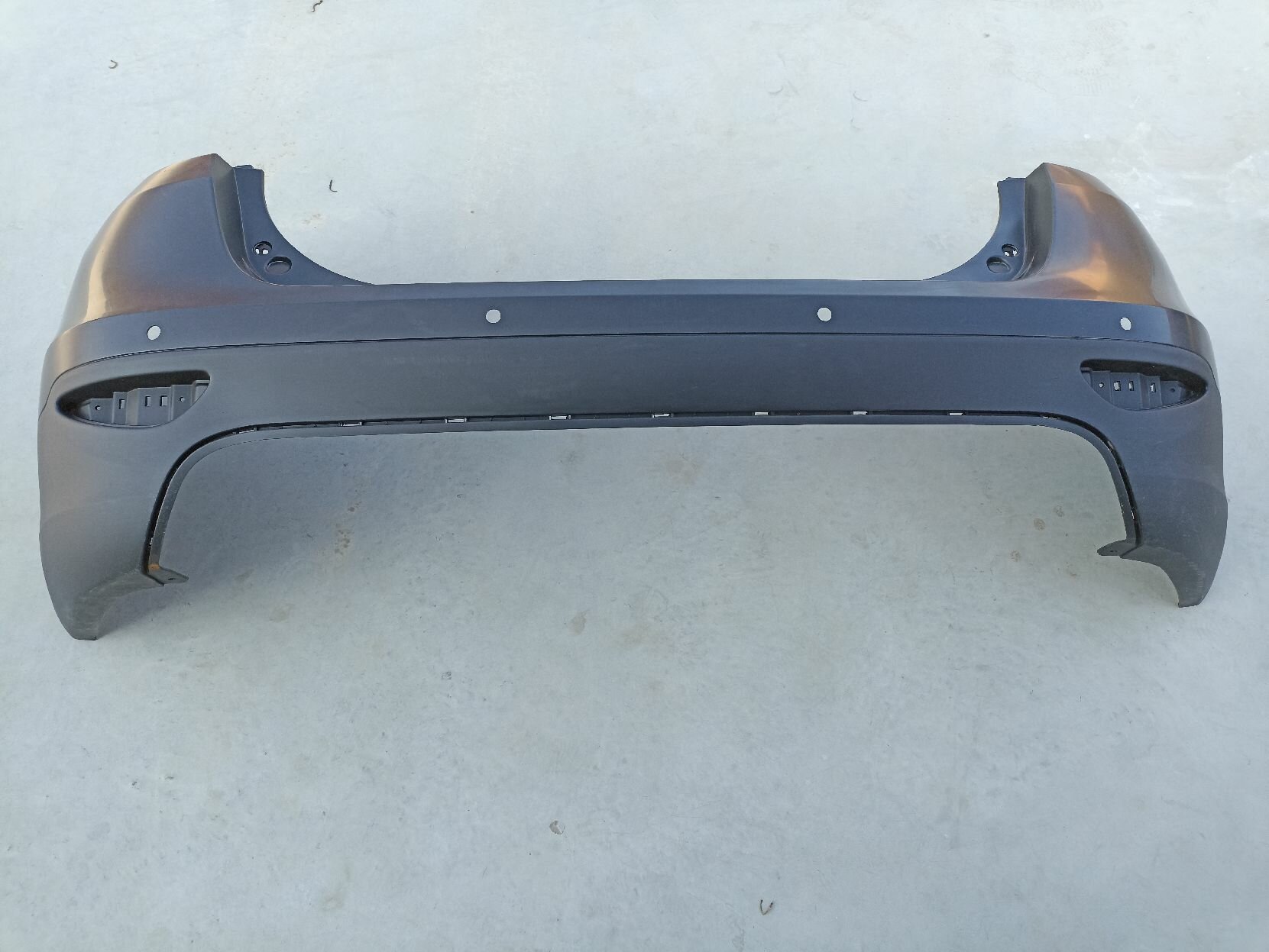 Бампер задний (4 отверстия под парктроник) Brilliance V5 [1.6 16V 5AT внедорожник] 4563182