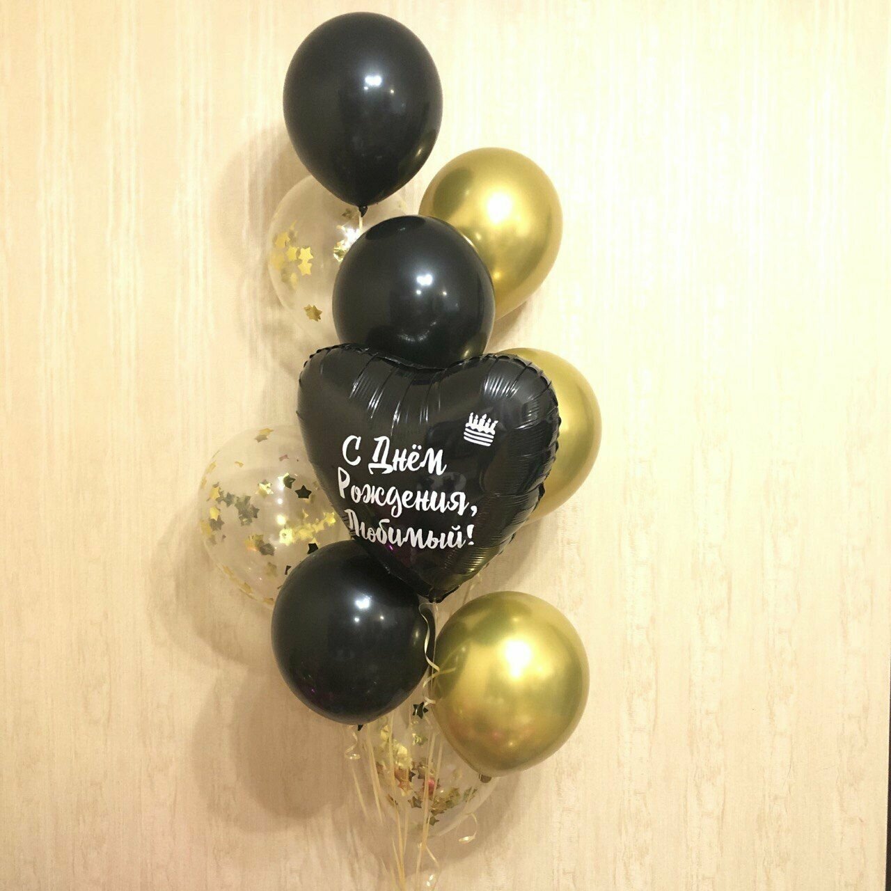 Фонтан из гелиевых шаров