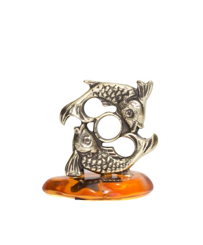 Фигурка на янтаре знак зодиака Рыбы 4.5х2.8х4.5см LY-ZNZ-12