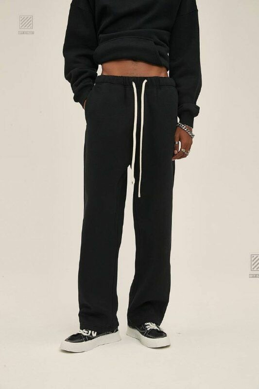 Брюки спортивные