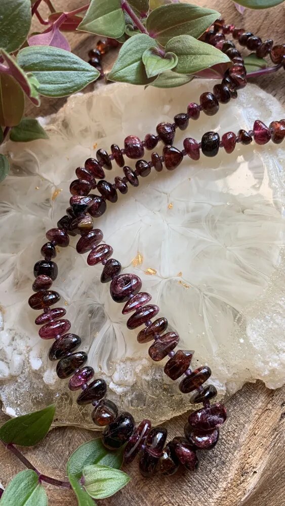 Бусы, турмалин