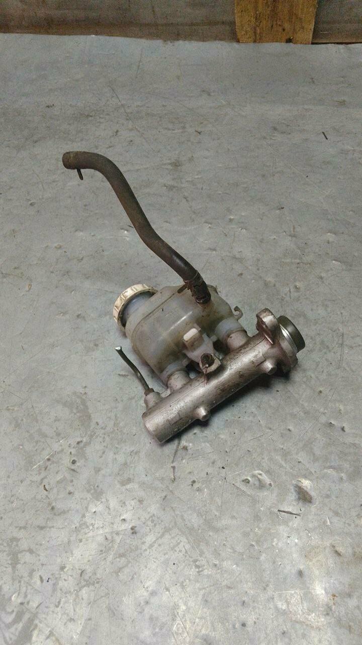 Главный тормозной цилиндр Mitsubishi Lancer 9 (2003 - 2010)