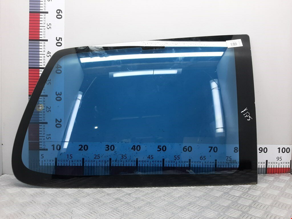 Стекло кузовное заднее правое Peugeot 807 43R005013 арт. 2174171