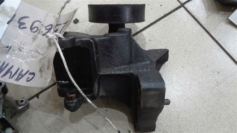 Кронштейн генератора от Iran Khodro Samand 2003>