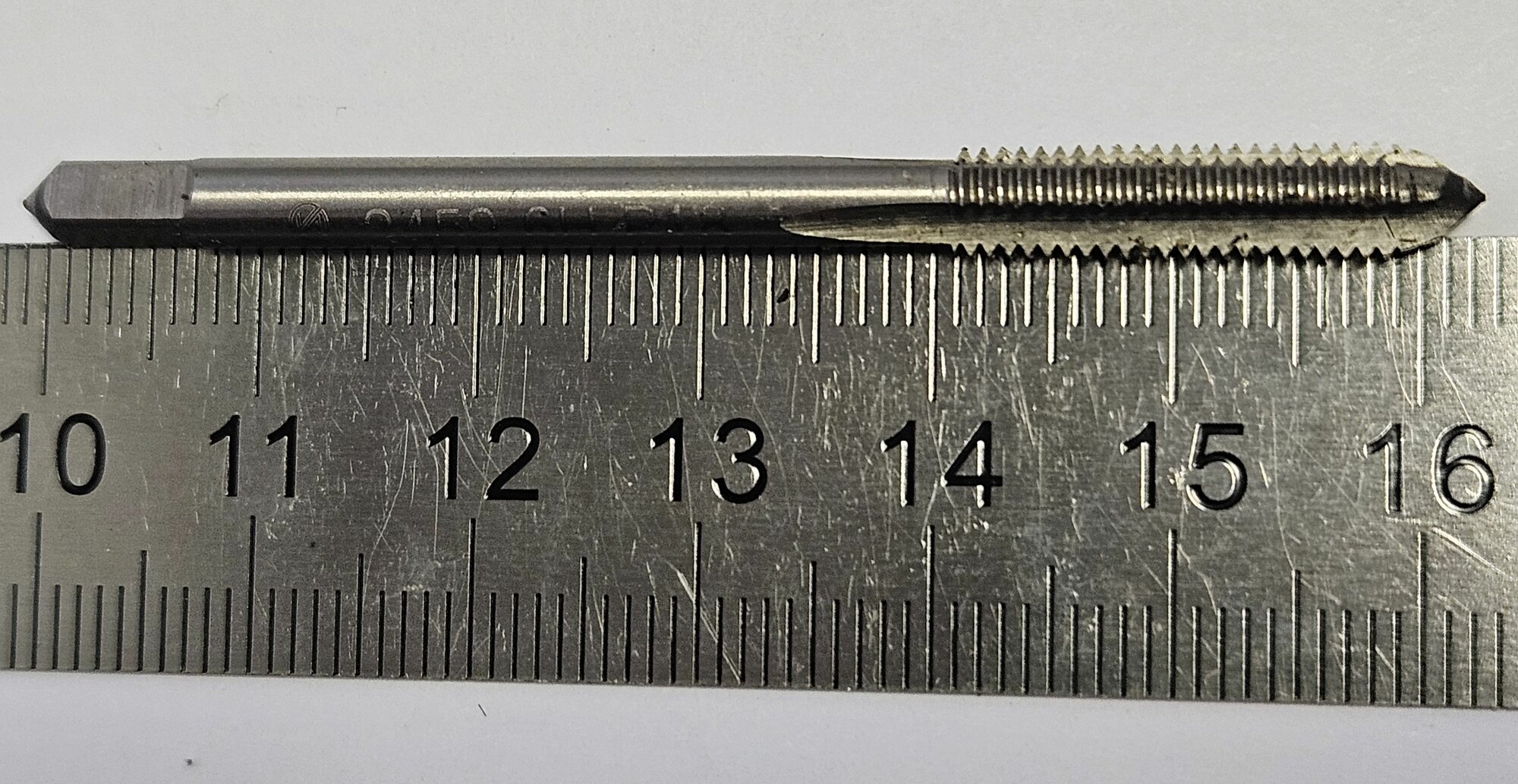 Метчик м/р М5х0,8 Р18