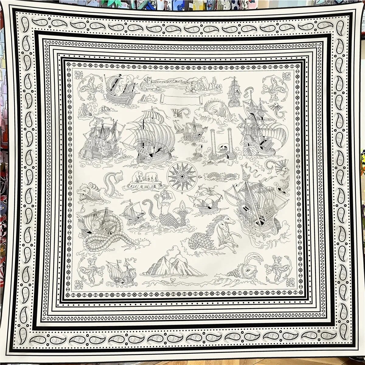 Шарф для женщин