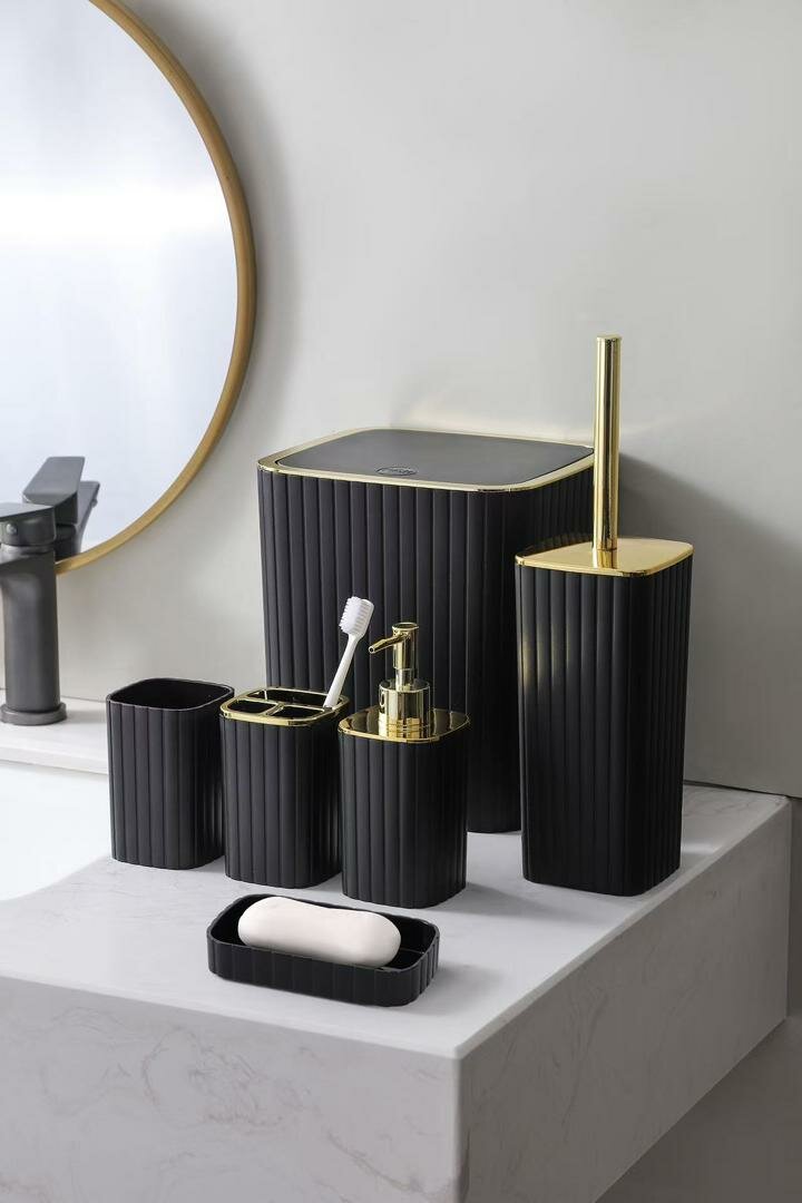 Набор аксессуаров Solin U017, для ванной и бани, пластик, чёрный, золотистый