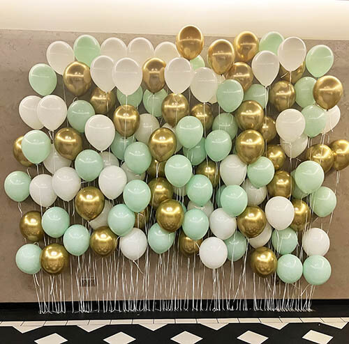 Фотозона из шаров "Стена шаров"