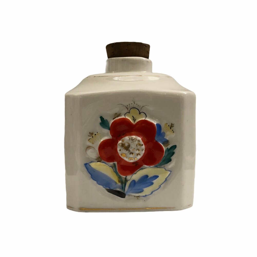 Фарфоровая чайница "Аленький цветочек" 1960-1969 гг, ЛФЗ, СССР