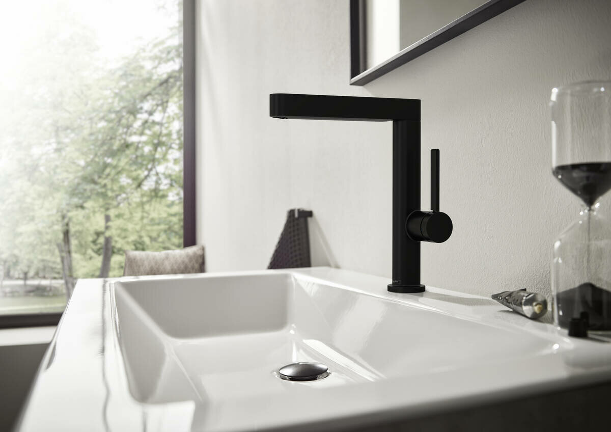 Смеситель для раковины hansgrohe Finoris 230, с поворотным изливом, со сливным клапаном Push-Open 76060670, черный