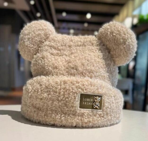 Шапка для женщин