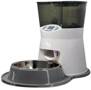 SuperDesign автокормушка для животных 2,5 л.