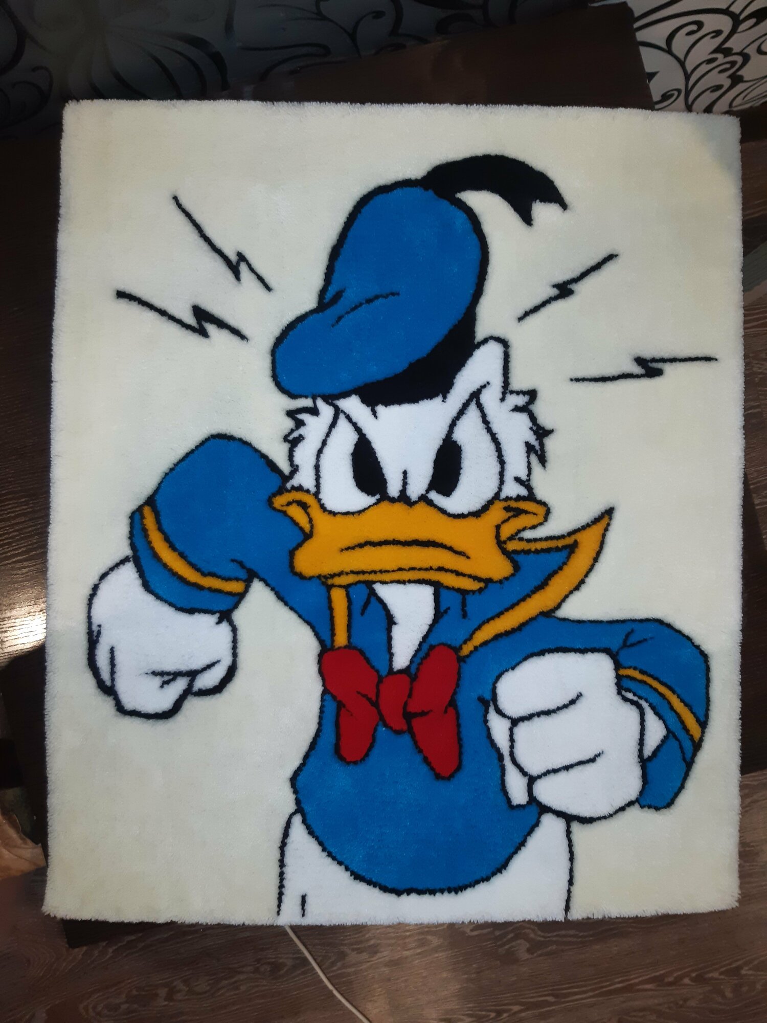 Ковер ручной работы тафтинговым методом