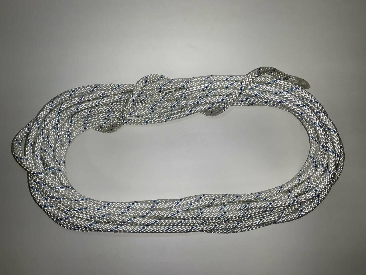 Полиэстеровый плетеный 24 прядный трос диаметр 8 мм (15 метров)