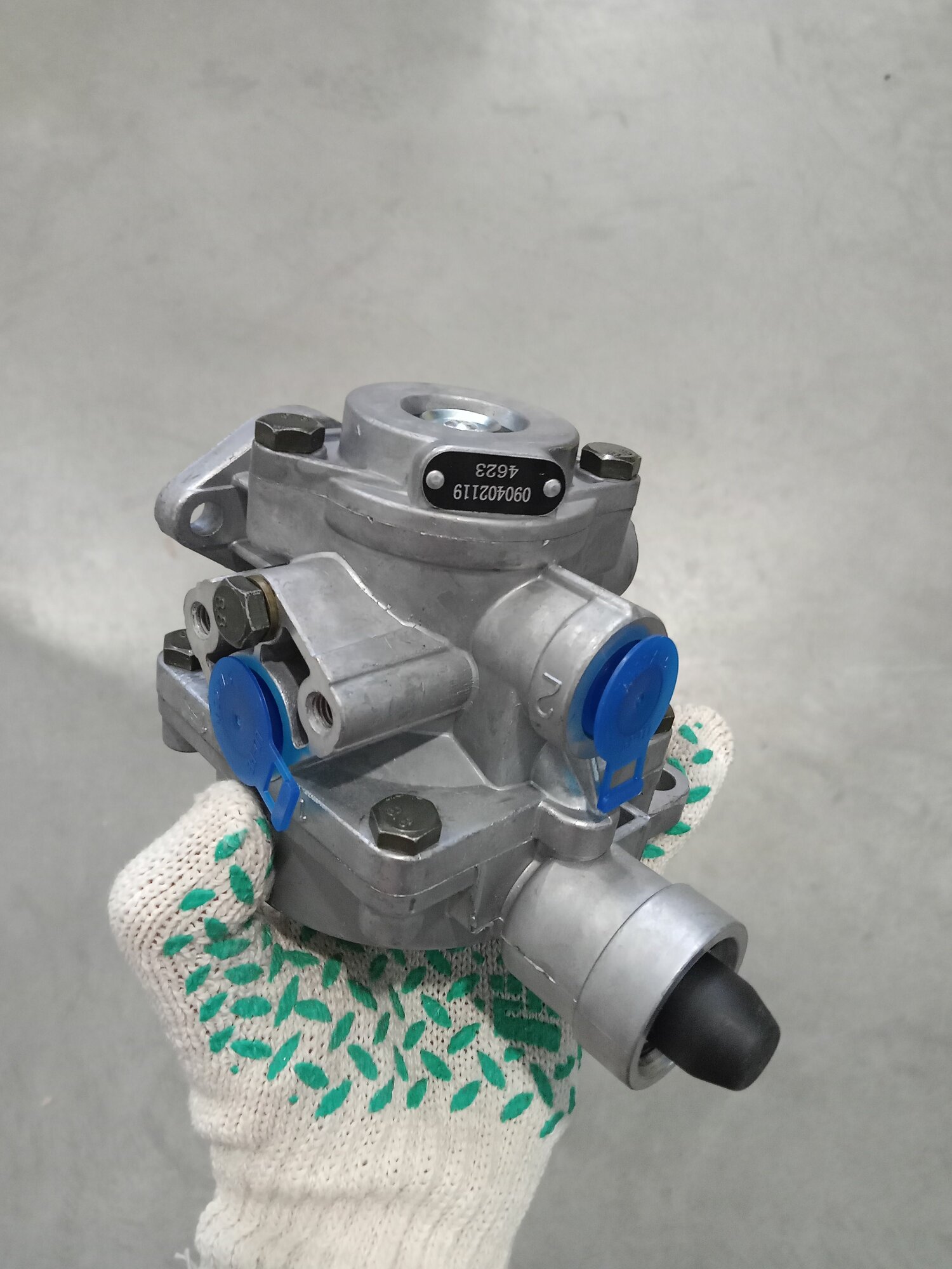 Тормозной кран прицепа BPW/DAF/Neoplan , арт. VL0402119 ALON