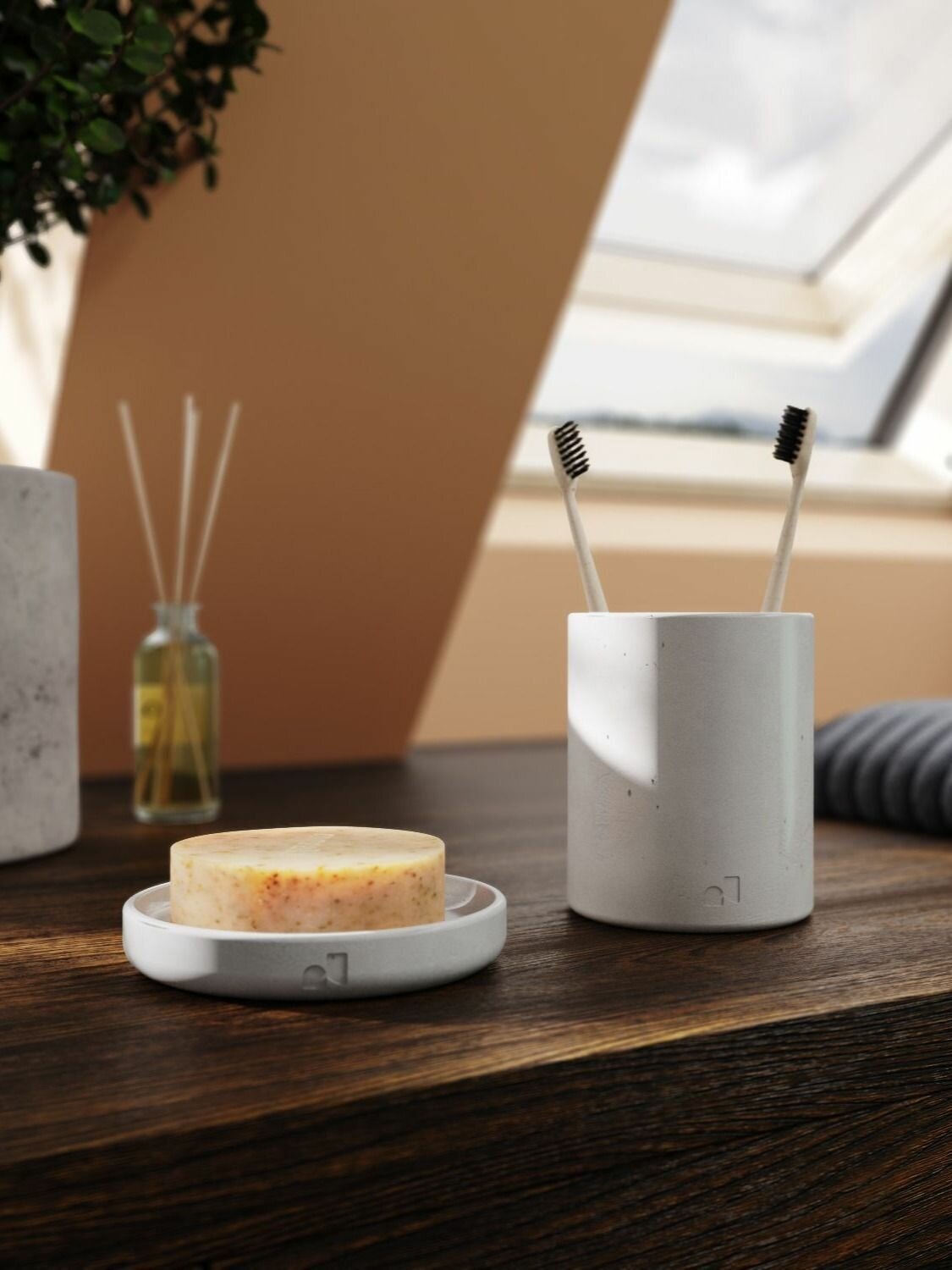 Набор аксессуаров для ванной комнаты "Bordeaux", серый глянцевый, 2 предмета: стакан под зубные щетки/пасту, мыльница