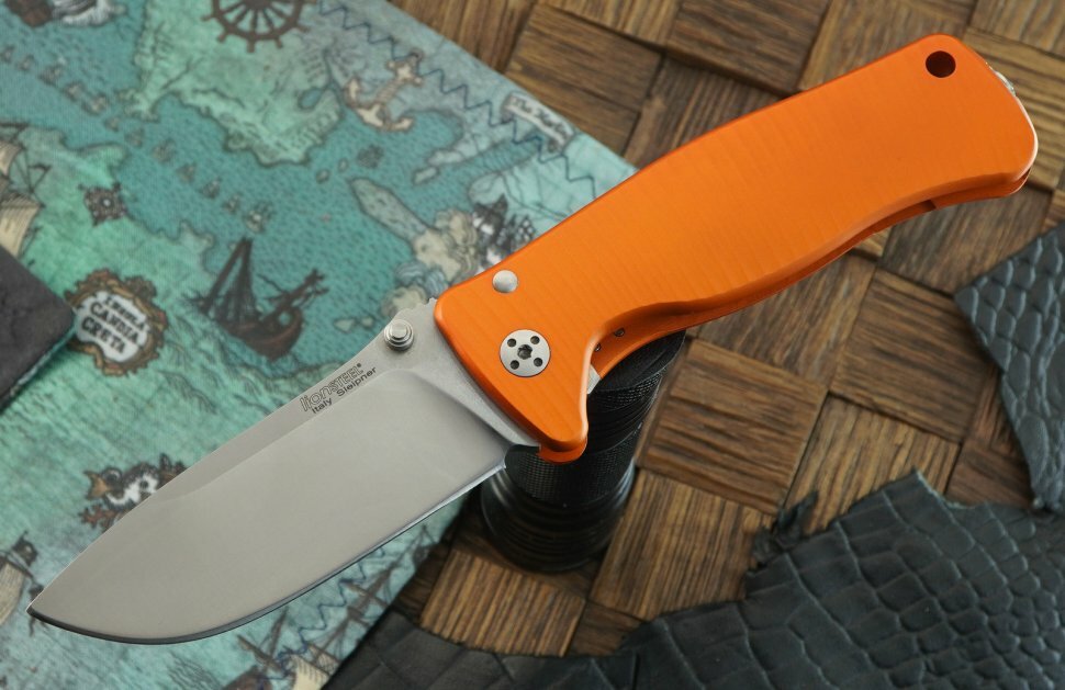 Складной нож LionSteel SR-2 Mini, сталь Sleipner, сатин, рукоять алюминий оранжевое анодирование