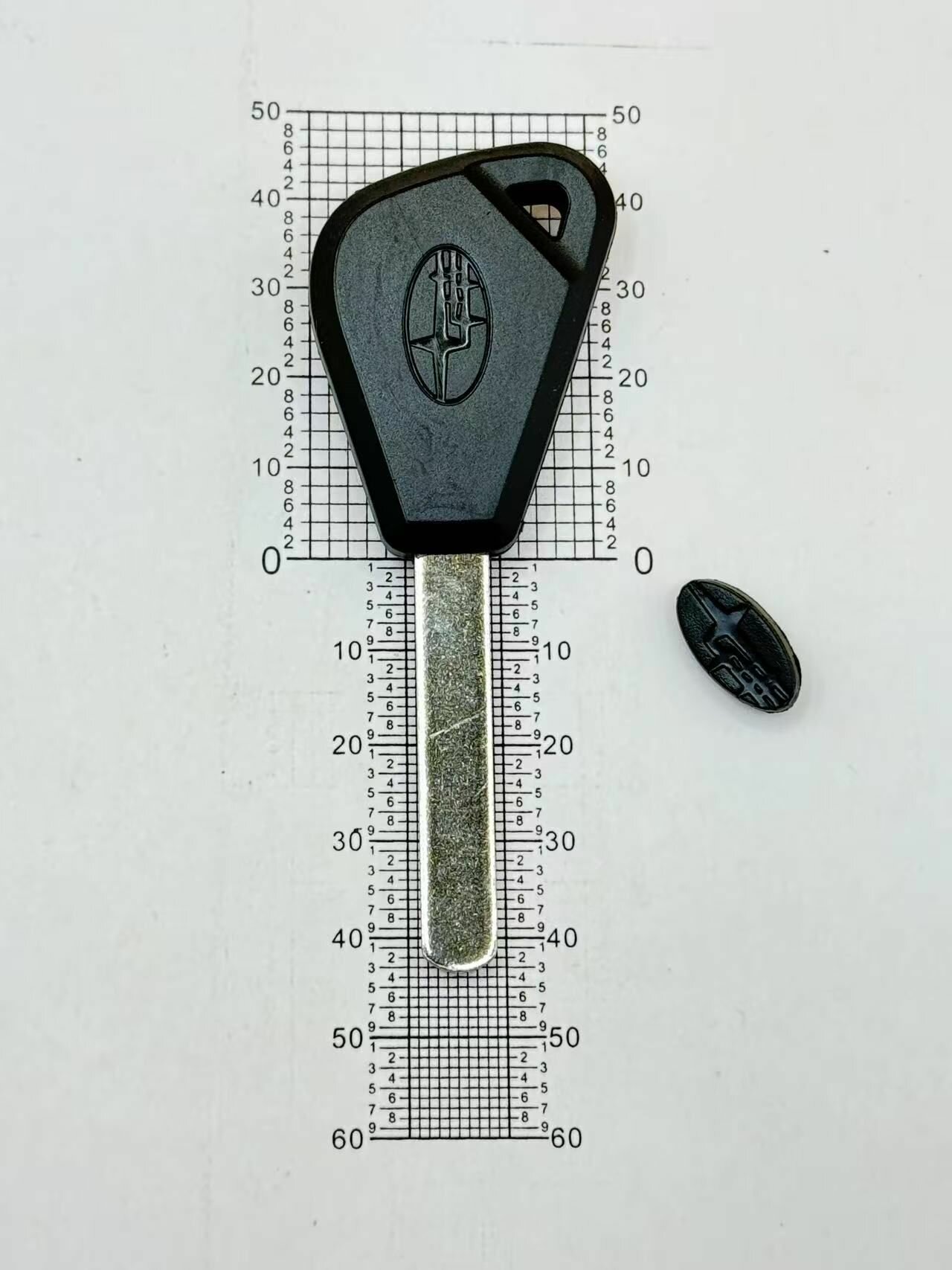 Авто ключ Subaru ключ с чипом 62 DAT17(B-074), (5шт.