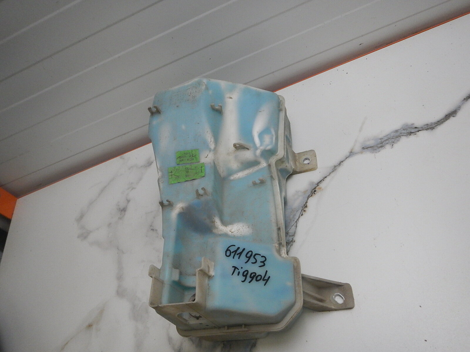 Б/У Бачок омывателя лобового стекла, Chery (Чери)-TIGGO 4 (17-) Chery TIGGO 4 (17-) Деформация. 611953 CHERY арт. 607000...