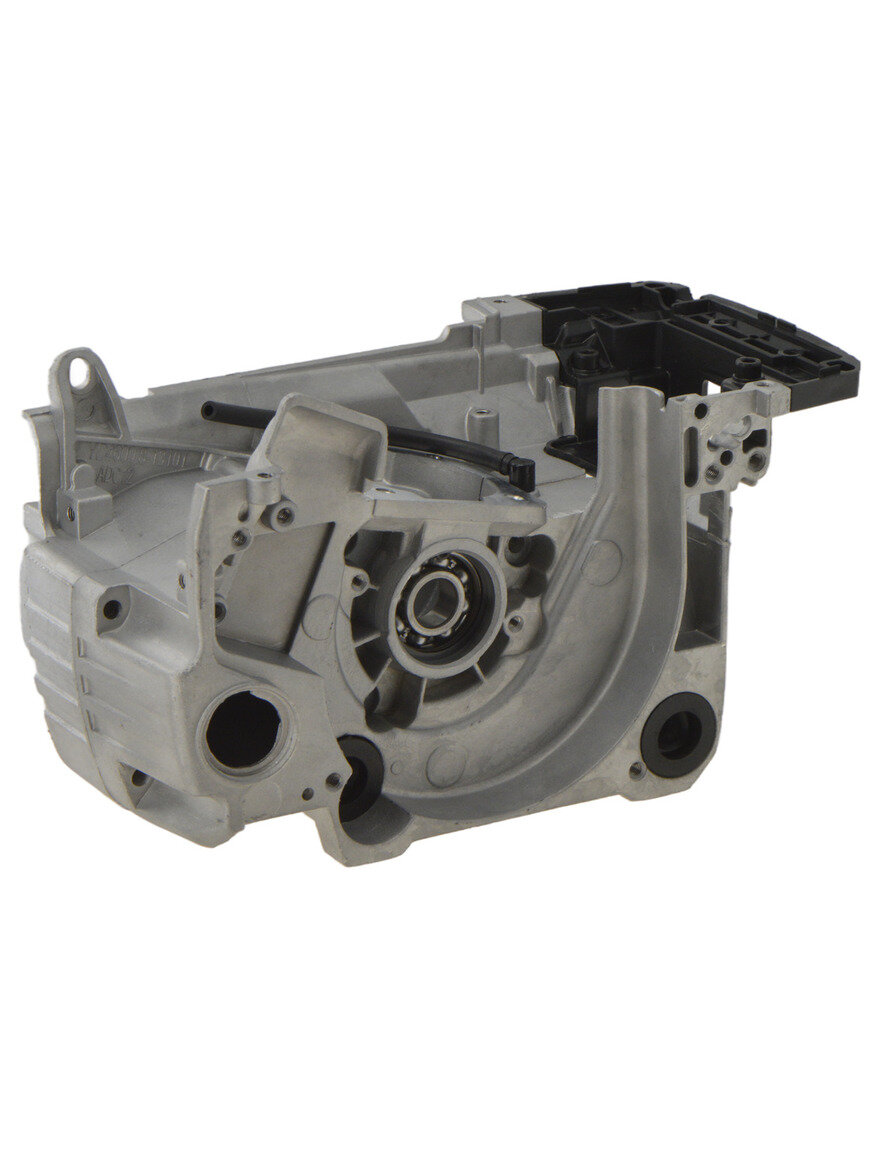 Картер (пустой после 2020г) для бензопилы CHAMPION 246