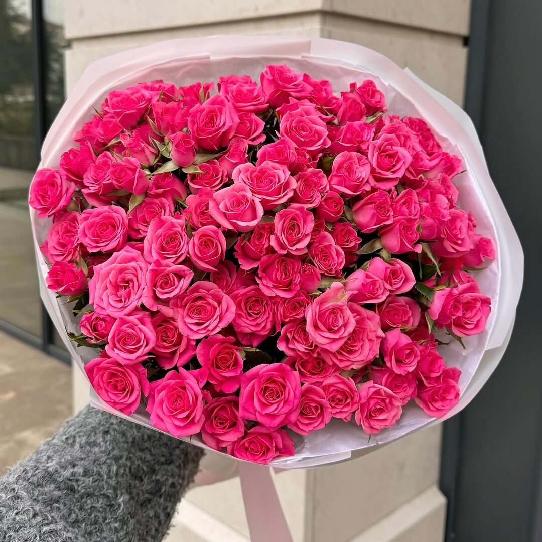 Букет из розовых кустовых роз 31 шт, красивый букет цветов, шикарный, премиум цветы, премиум букет