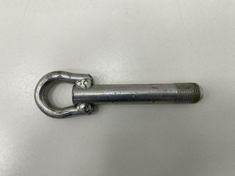 Крюк буксировочный Toyota Corolla E180 2013 кат.номер: 5196005010