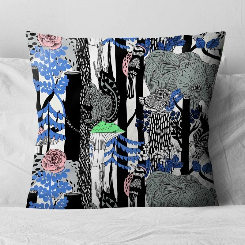 Подушка декоративная Флора и Фауна 40х40 велюр