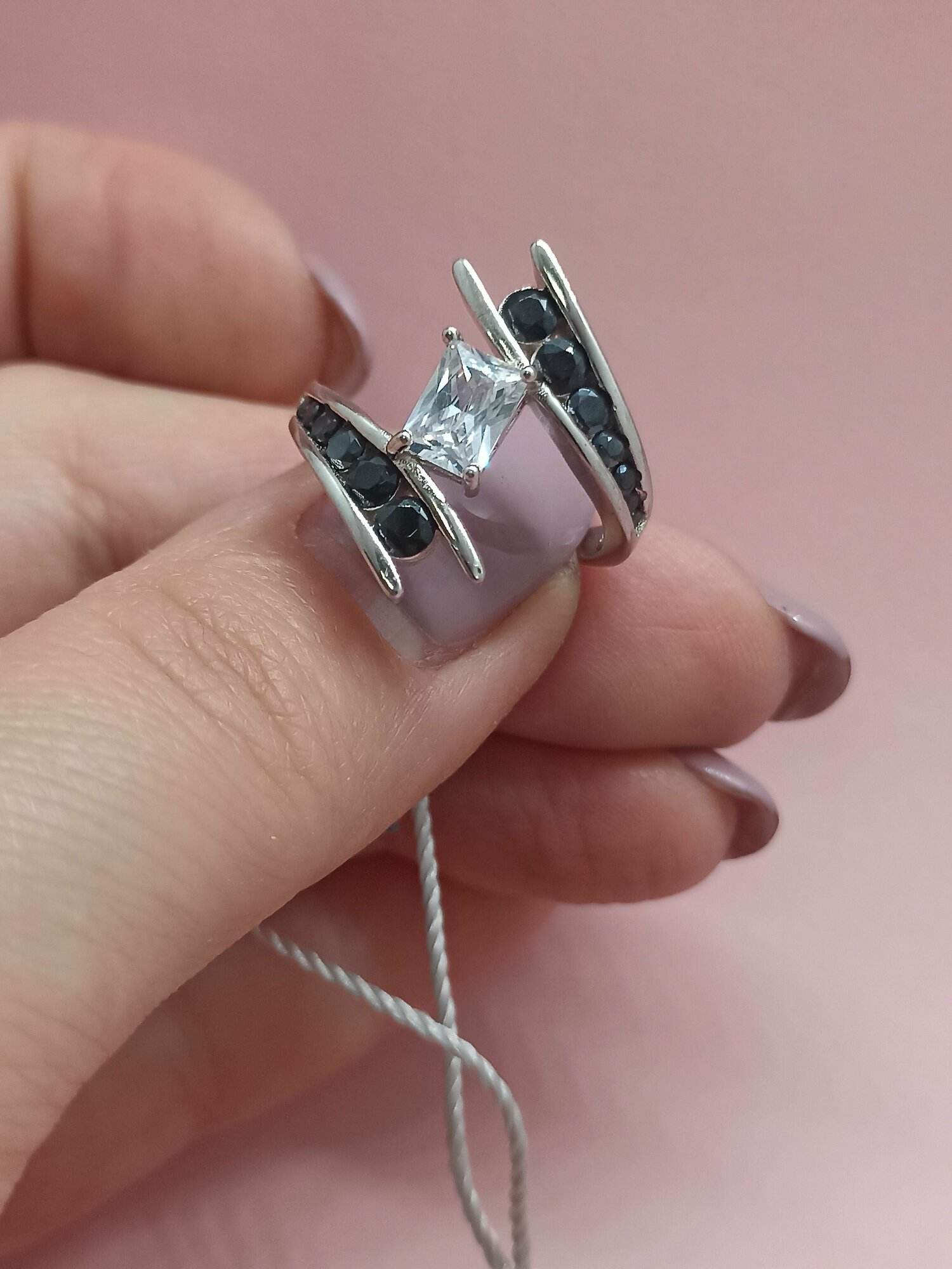 Кольцо, фианит