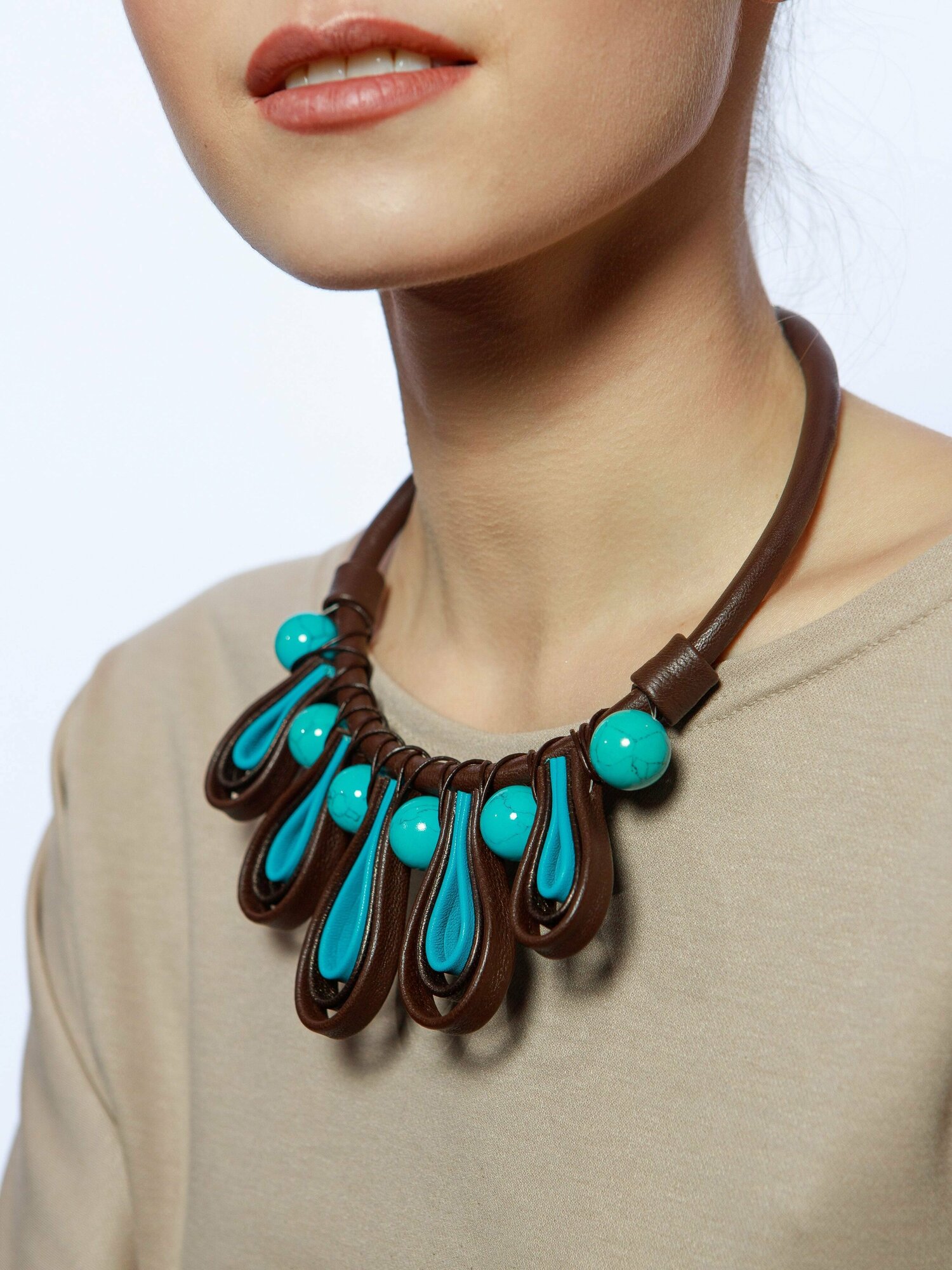 Колье, бирюза