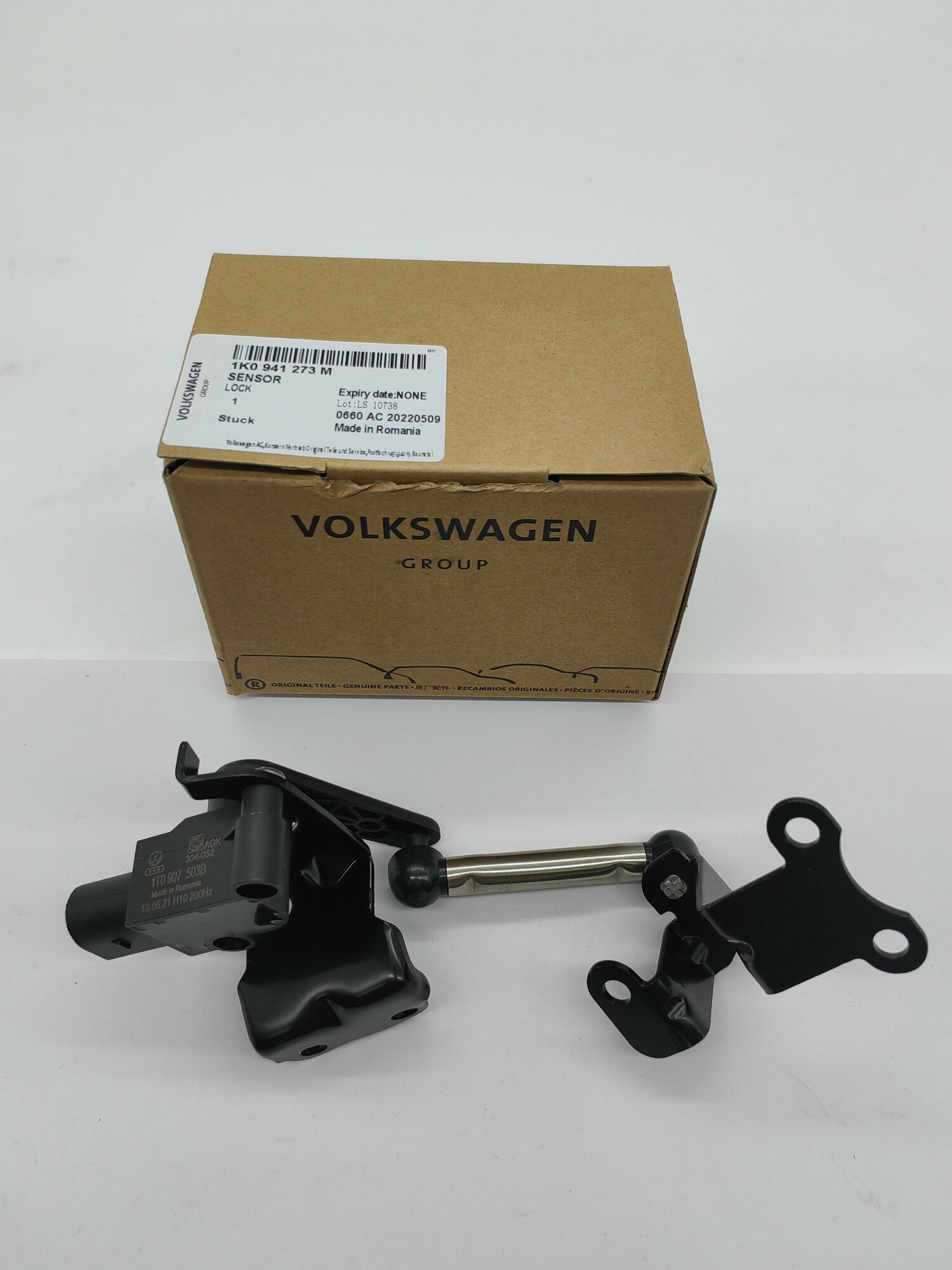 VAG Датчик положения кузова VAG Арт. 1K0941273M