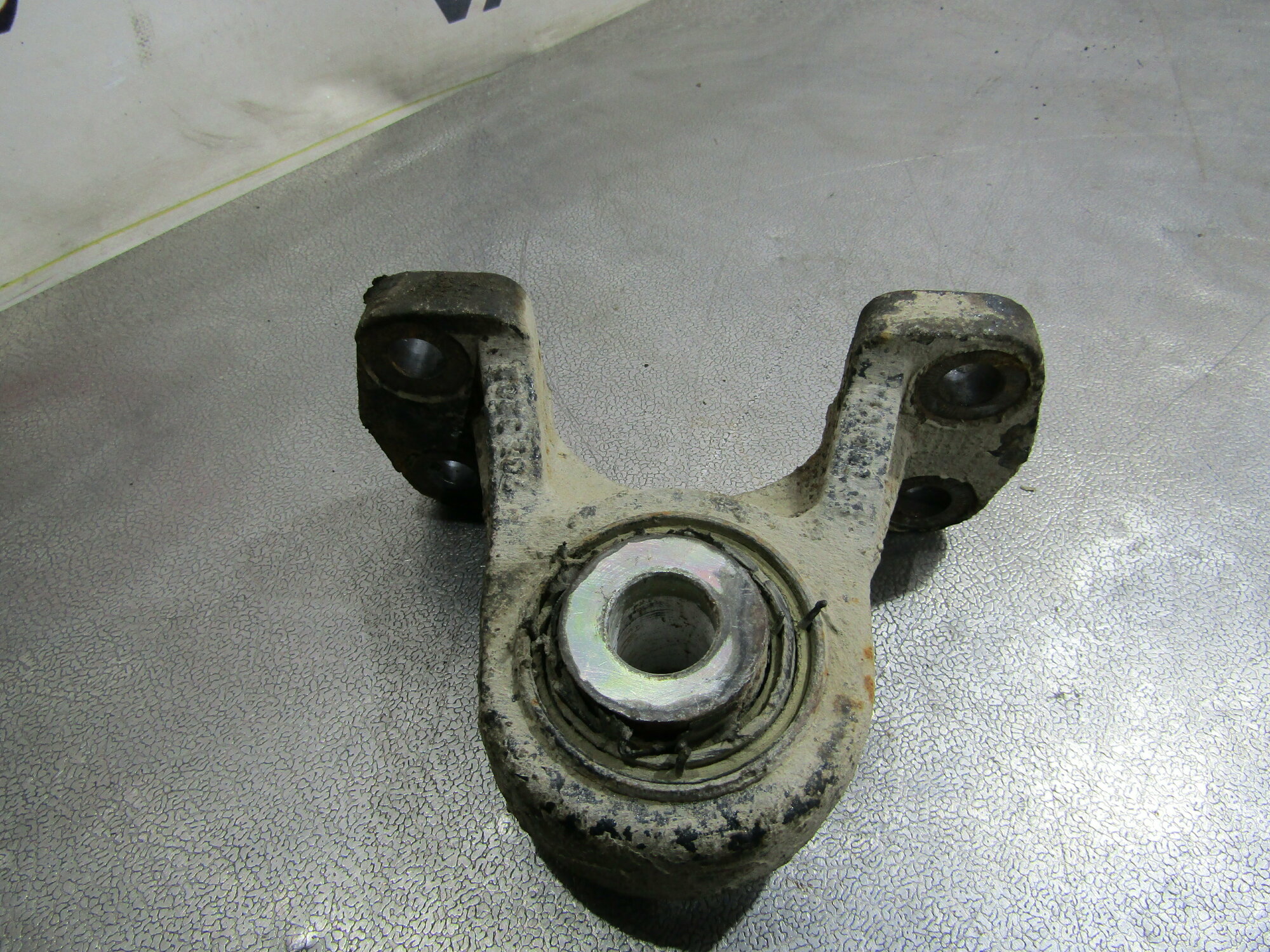 Кронштейн стойки стабилизатора задний MAN TGA, TGS, TGX