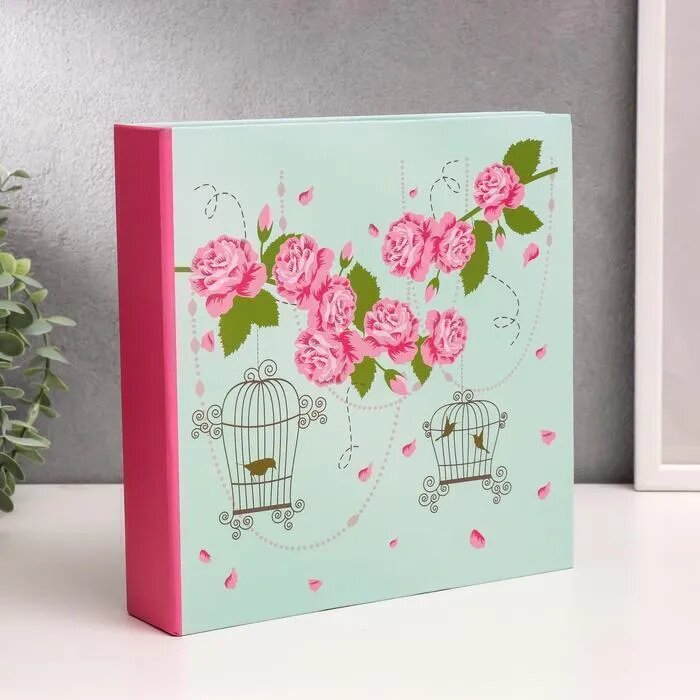 Фотоальбом на 200 фото 10х15 см Нарисованные птицы бумажные листы 22,5х22х5 см
