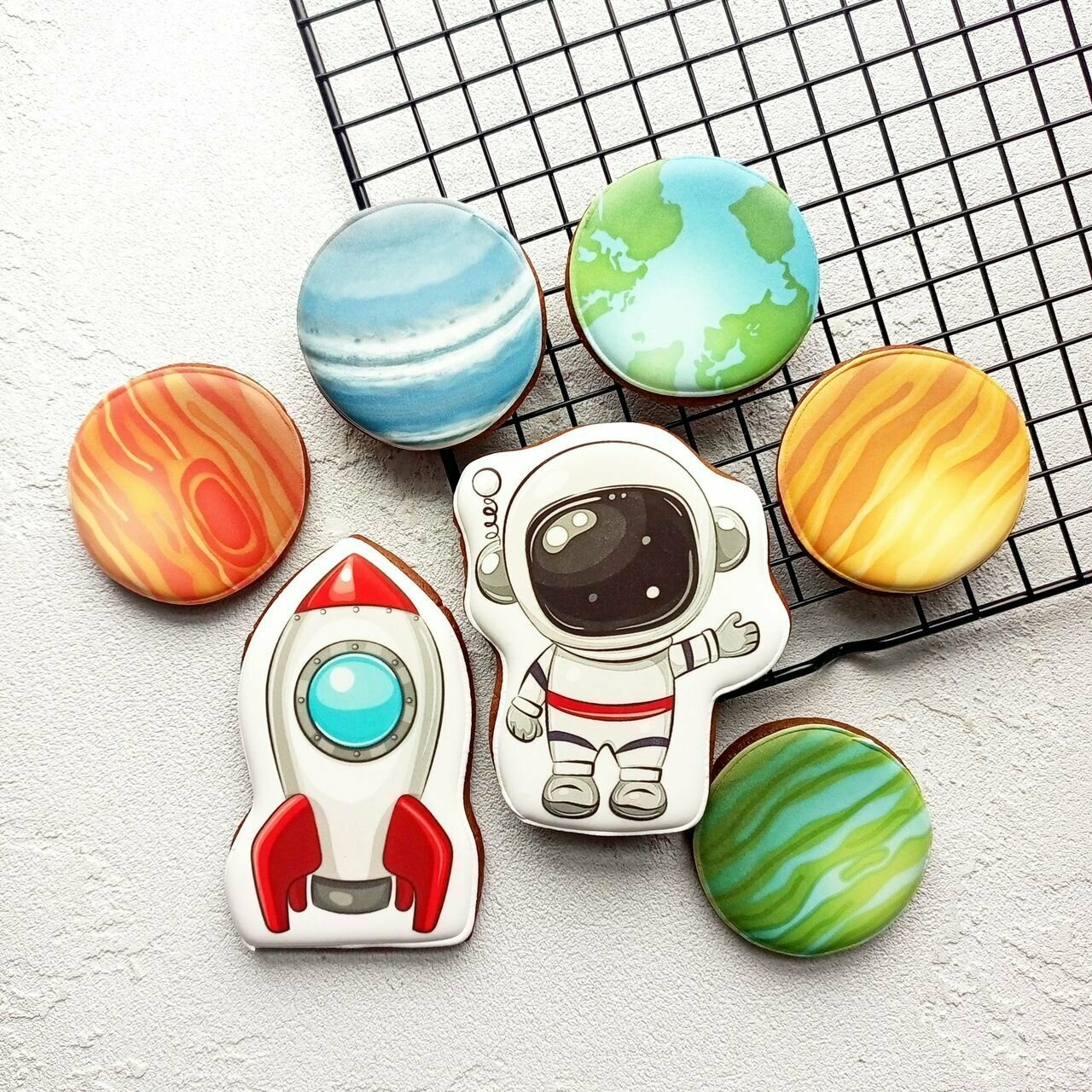 Имбирные пряники "Космос", топперы на торт