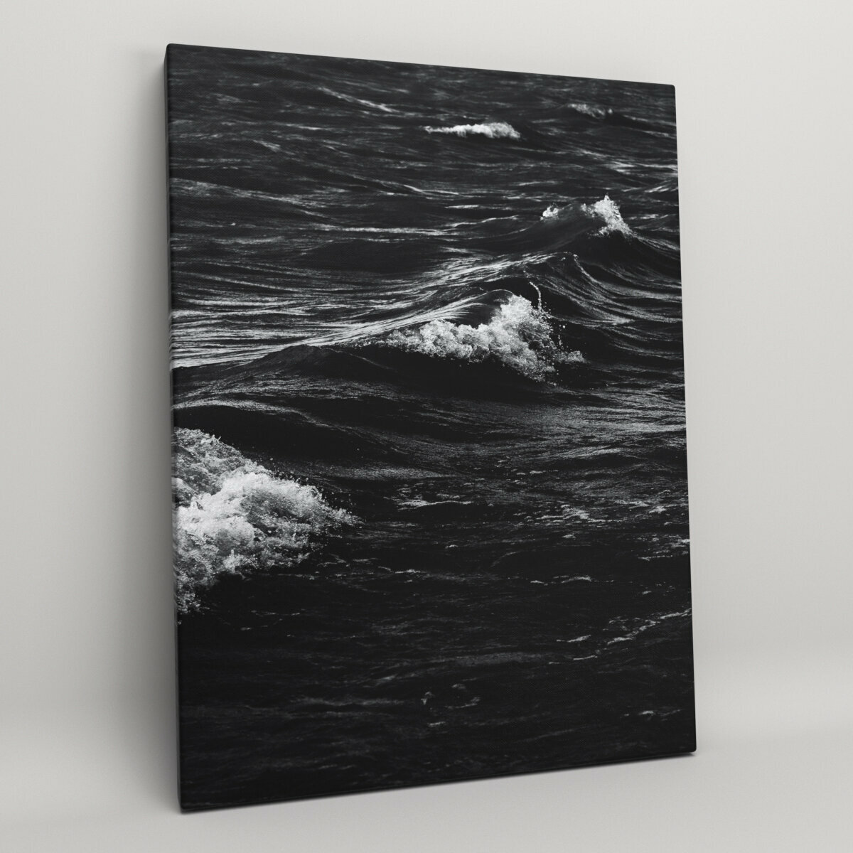 Картина на холсте (интерьерный постер) "Черно-белая волна" моря и океаны, с деревянным подрамником, размер 30х40 см
