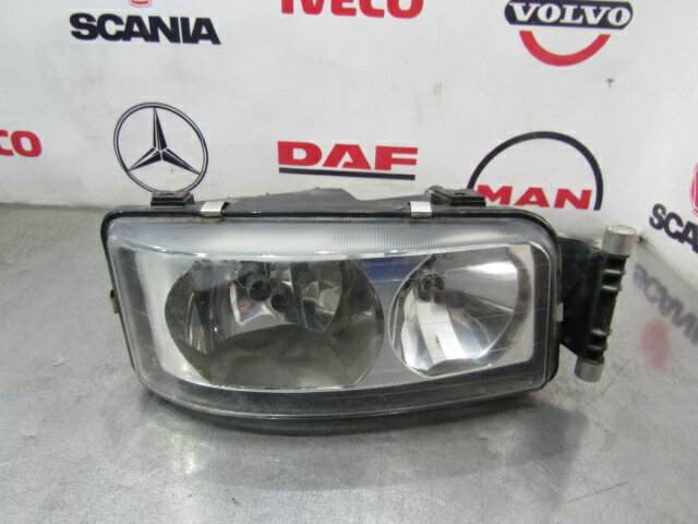 Фара основная правая MAN TGA, TGX, TGS