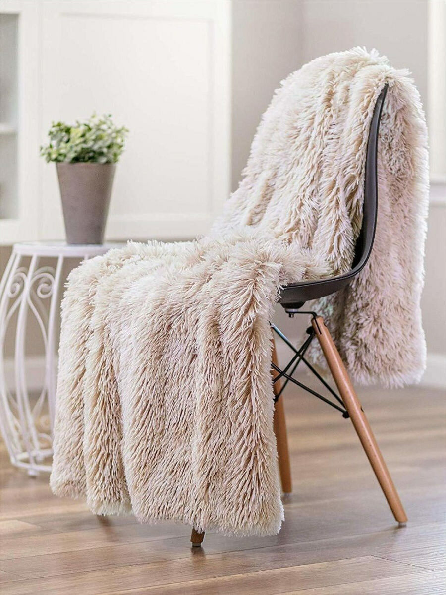 Плед "Травка" пушистый на диван, на кровать размером 220х200 травка мех / бежевый