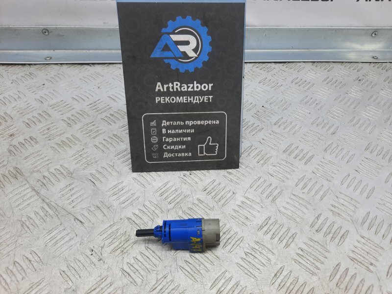 Б/У Датчик педали сцепления Renault Sandero 2 5S / Рено Сандеро 2 5S 1.6 K7MA812 82 Л.С. хэтч 2014