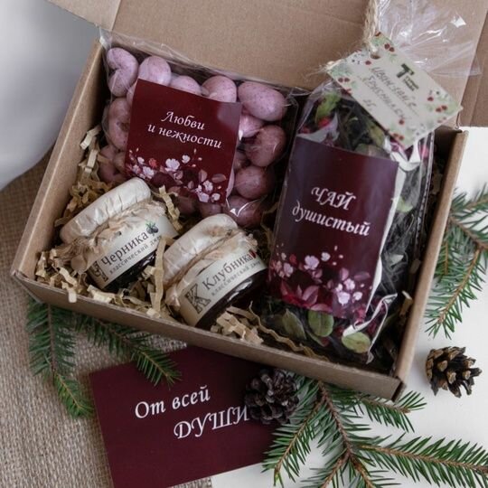 Подарочный набор "Душевный вечер" с чаем и сладостями, маме, бабушке, сестре, подруге, женщине, на день рождения