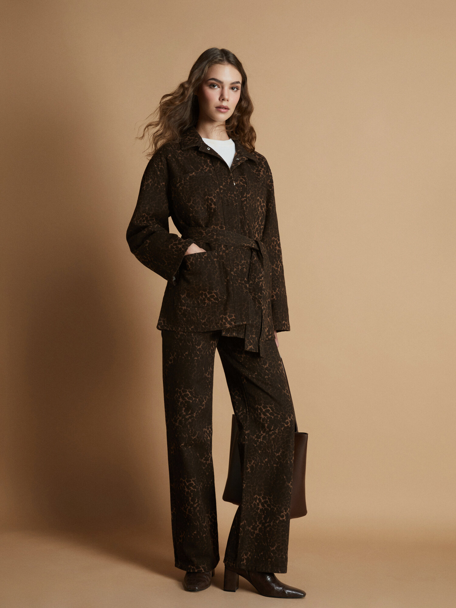 Джинсы широкие 