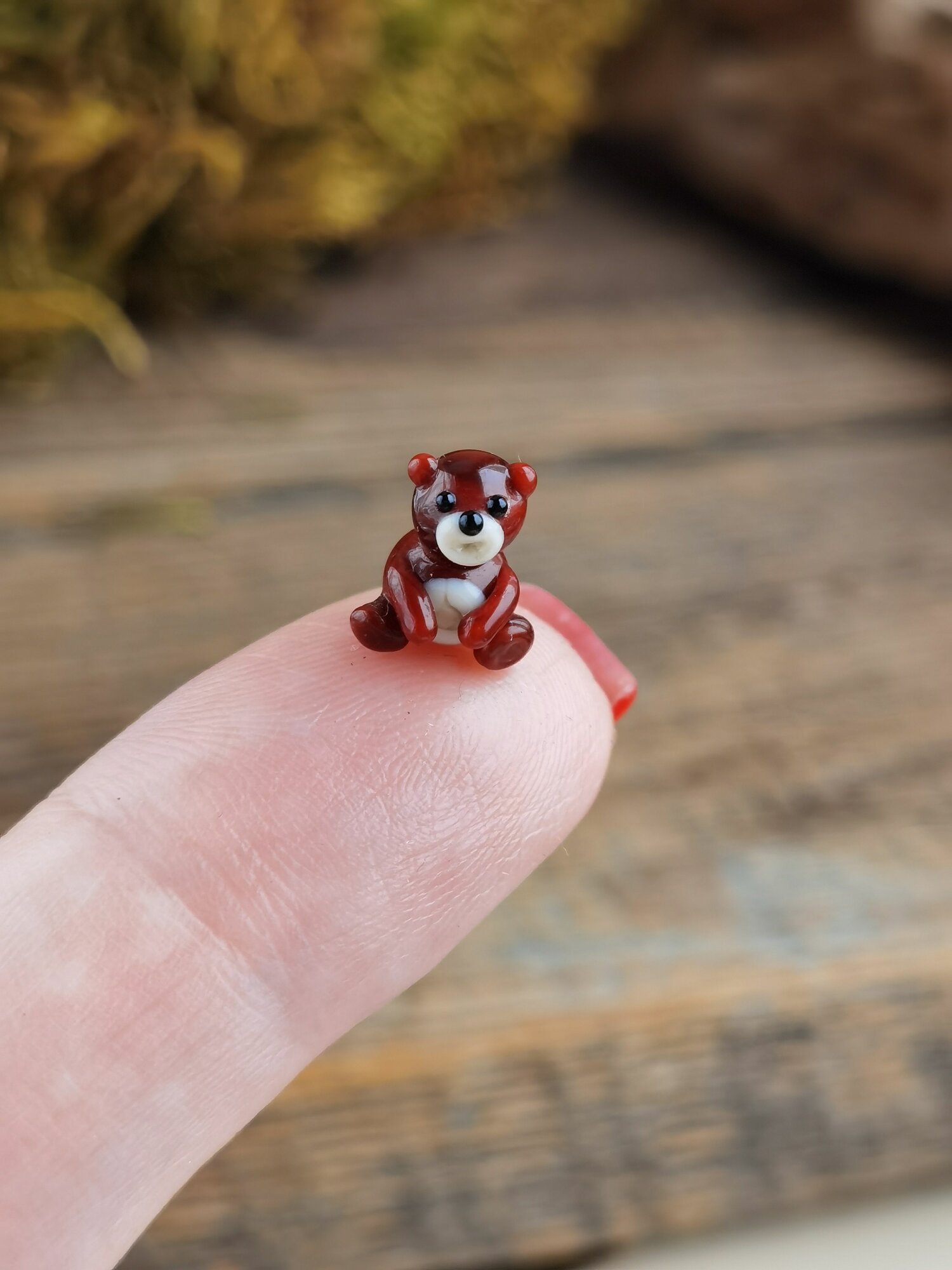 Фигурка стеклянная медведь крошечный из стекла ручной работы