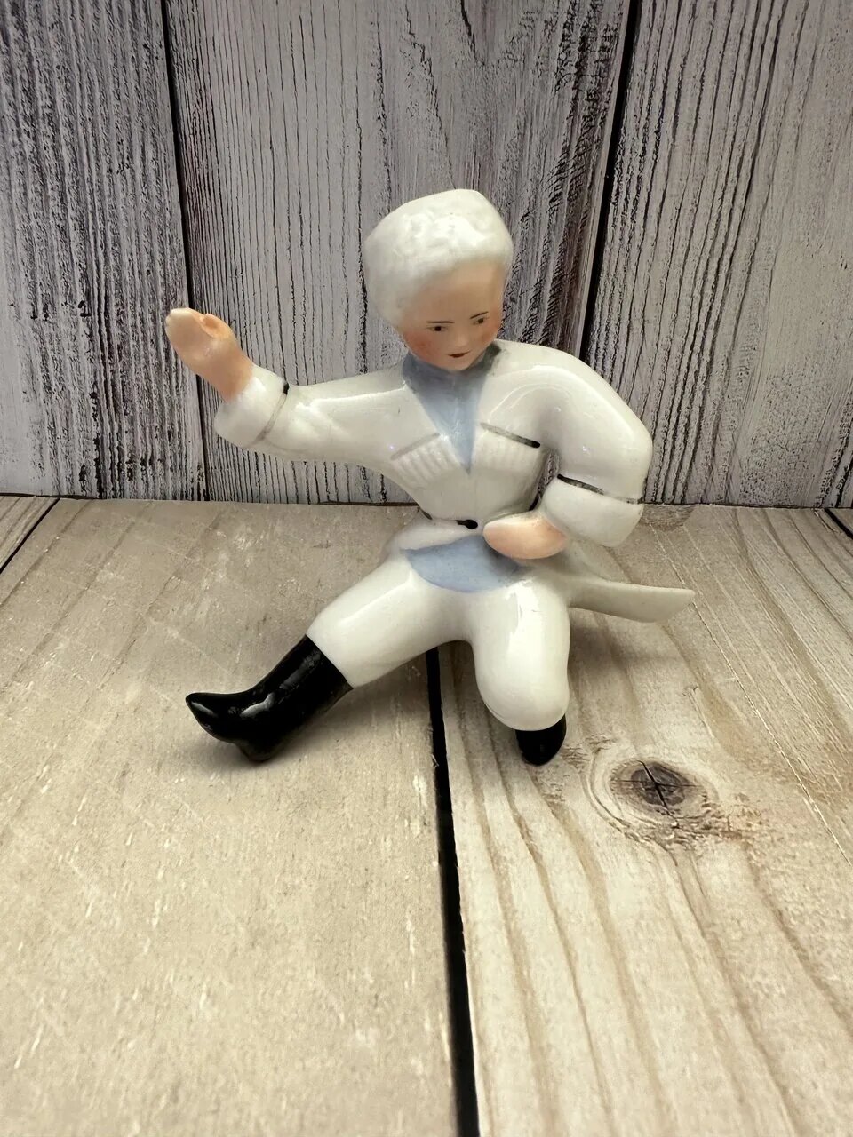 Статуэтка Казачёк Дулёво 1970 годы великолепный редкий